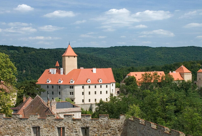 Home [www.zamek-rajec.cz]